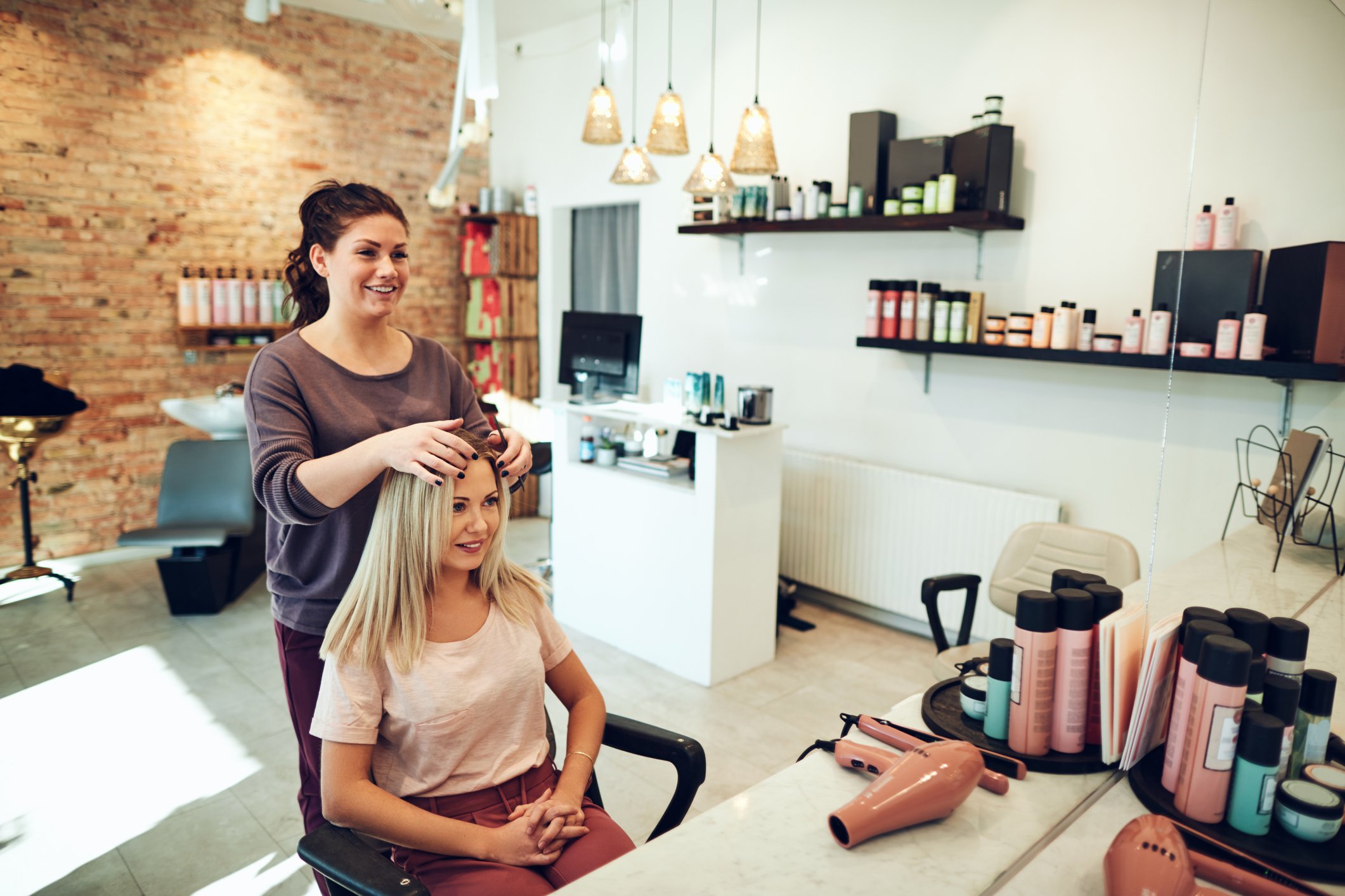 ⭐ 135 Best hair salons in Canada - 5 Star Rated Near You - TrustAnalytica